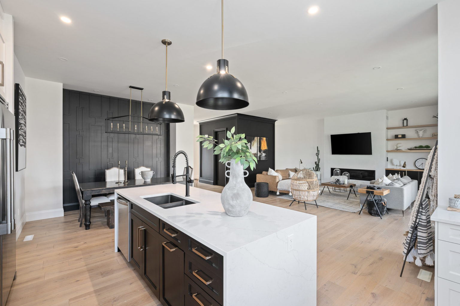 2021 Custom Home | Luxury Home Designs | Royal Oak Homes